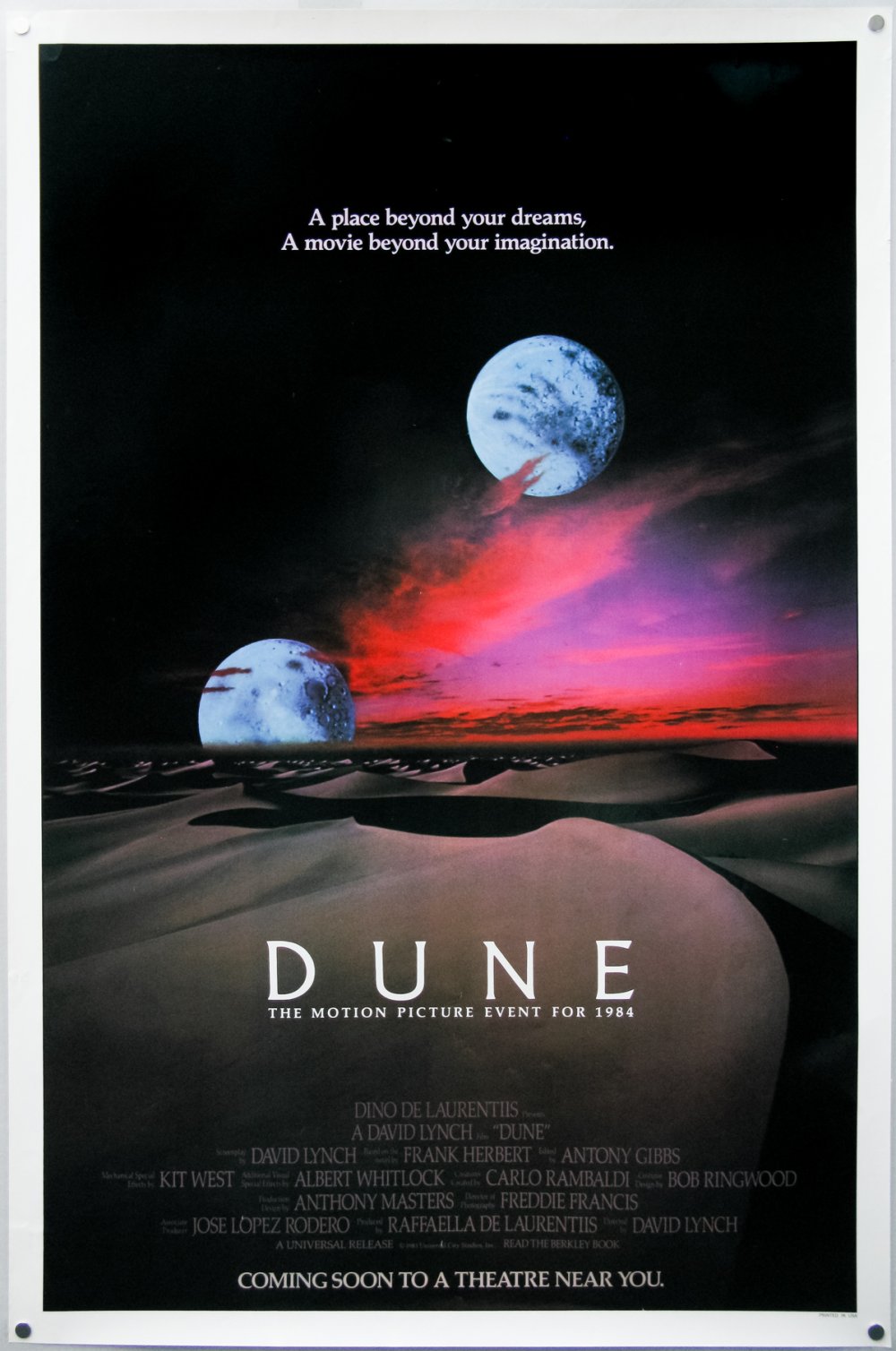 Dune / one sheet / advance / moons style / USA